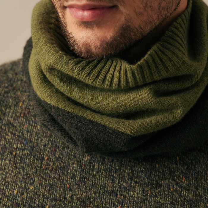 Bowden Colour Block Snood | ERIBÉ Knitwear | Made In Scotland