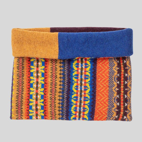ERIBÉ Women's Pioneer Snood Reversible 100% Merino Wool Knitwear Made ...