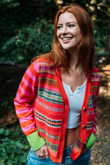 ERIBÉ Women's Fairisle Vee Cardigan 100% Lambswool Regular Fit – ERIBÉ ...